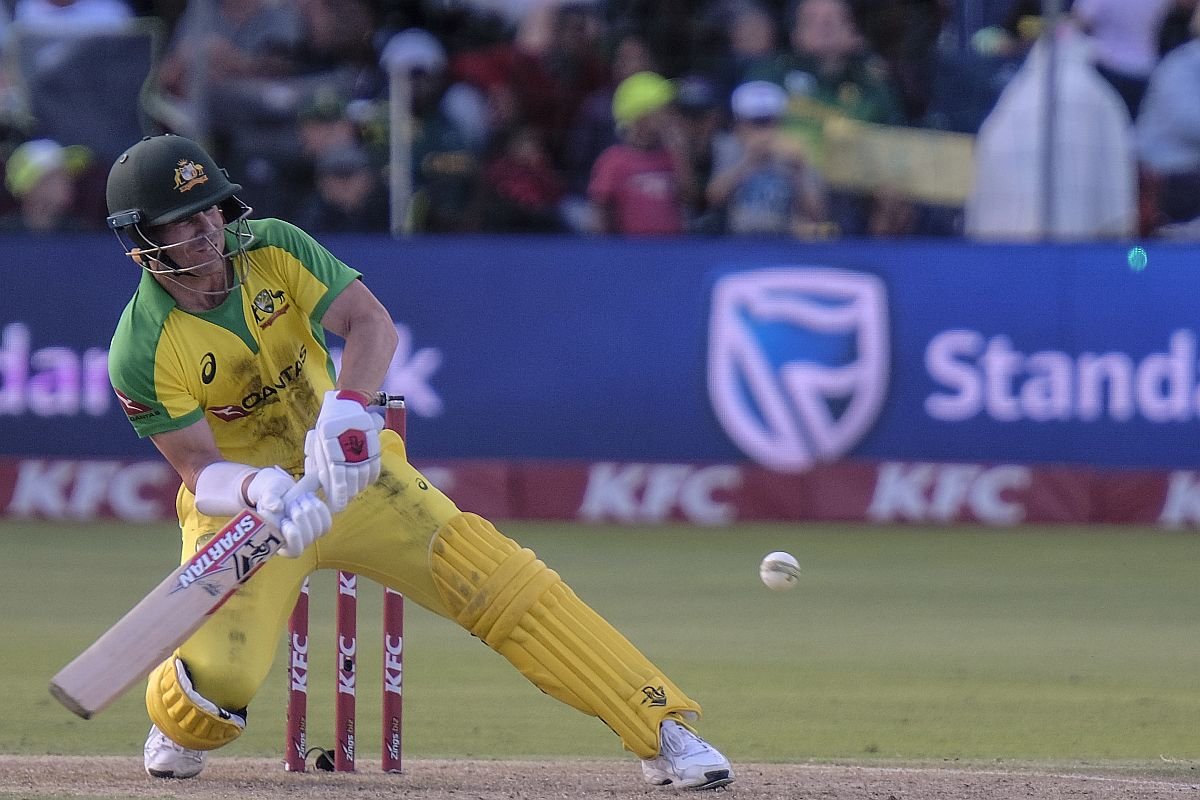 ICC World T20 | Twitter reacts to David Warner playing pinball on ...