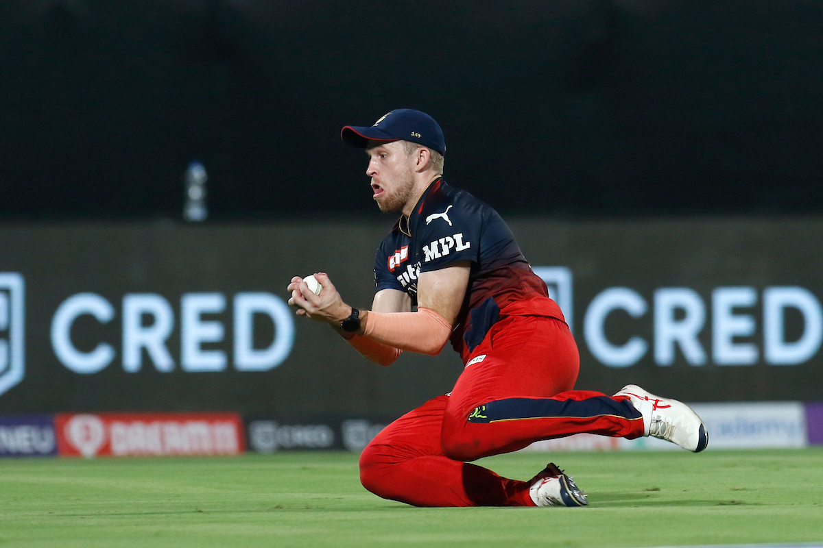 IPL 2022, RCB vs KKR | Twitter reacts as David Willey plucks a stunner ...