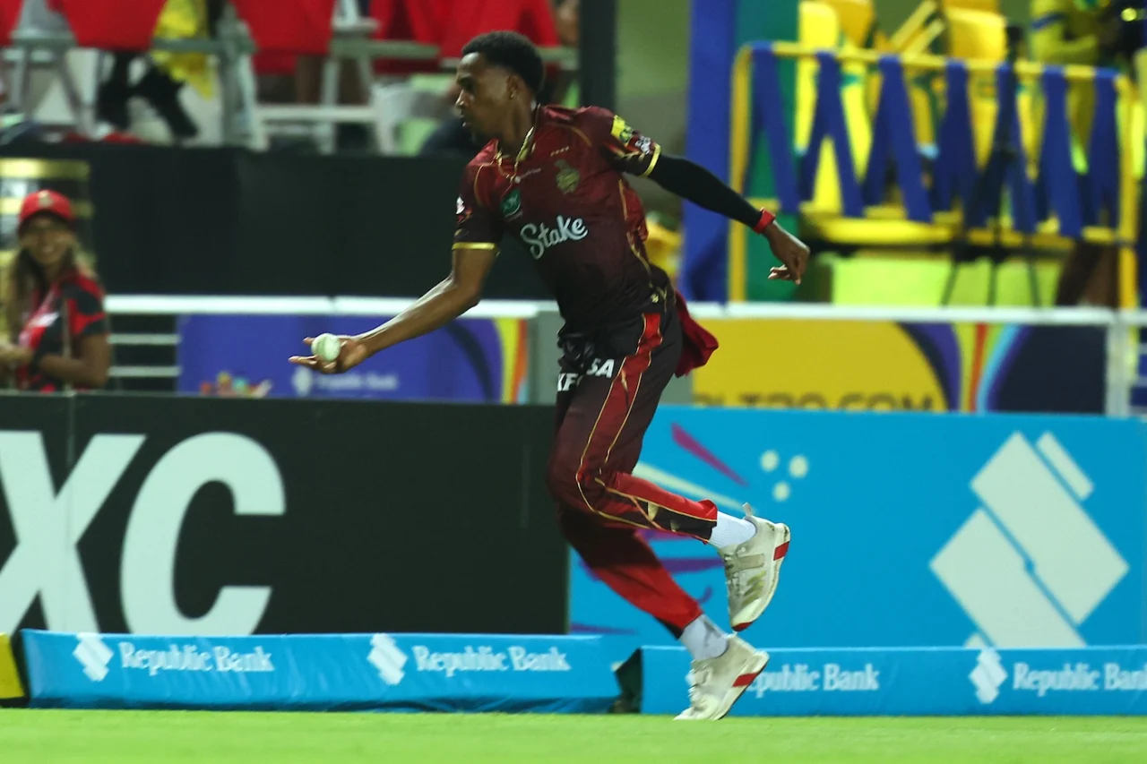 WATCH, CPL | Clarke leaves everyone awestruck with outstanding one ...