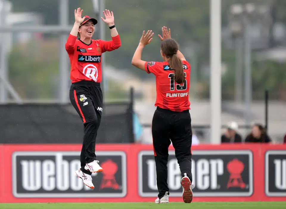 WBBL | Brisbane Heat capitulate to Georgia Wareham's brilliance as ...