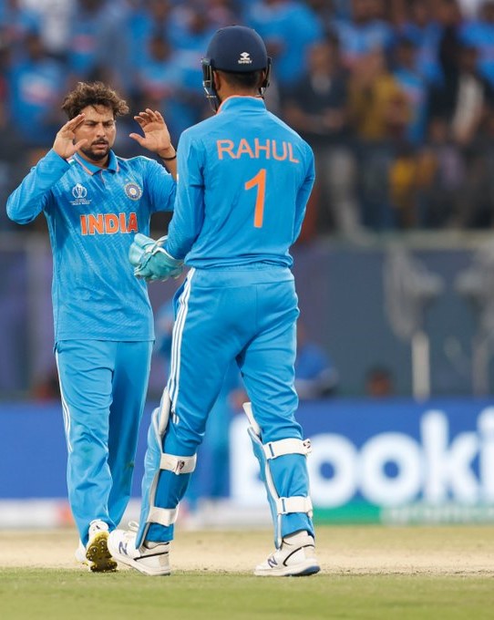 IND vs ENG | Twitter in awe as Kuldeep extracts 7.2 degree turn to ...