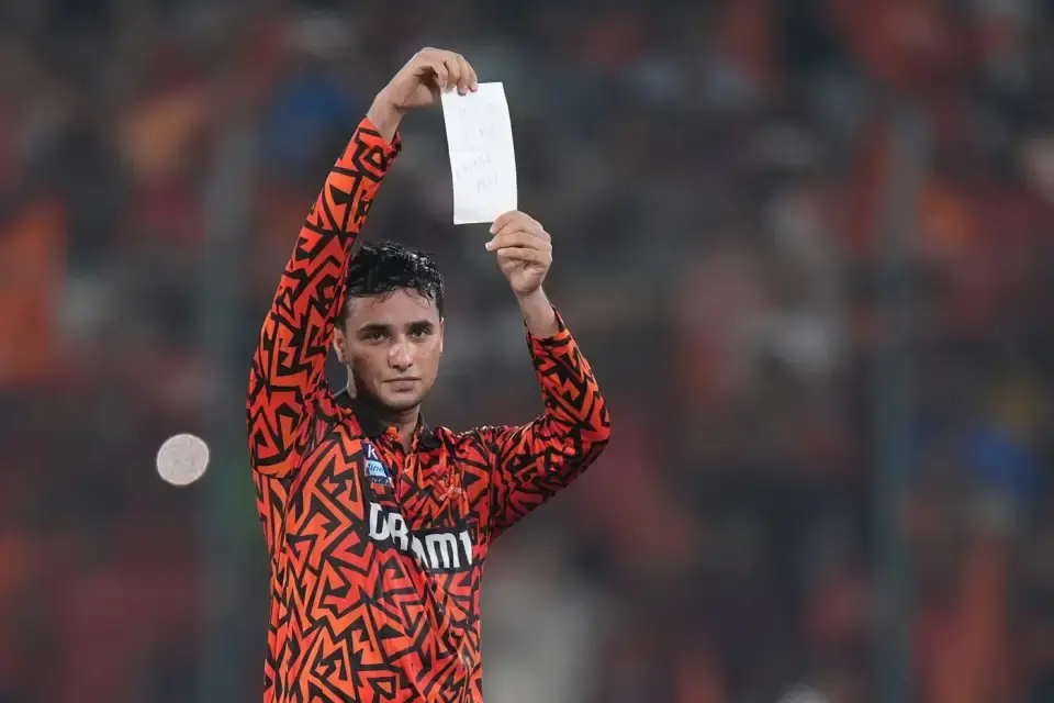 Watch How "This one for Orange Army" Will Always Be Special for SRH ...